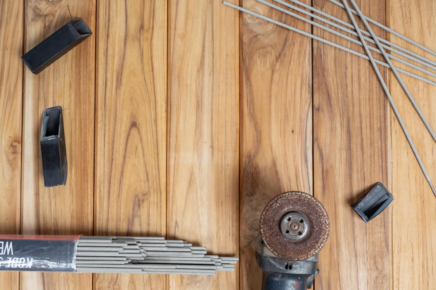 Top Engineered Flooring Materials: Features & Benefits